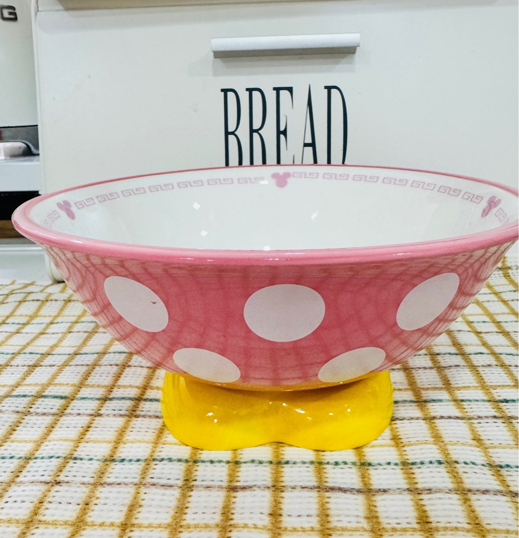 Disney Minnie Ramen big bowl 20cm x 9cm, Furniture & Home Living ...