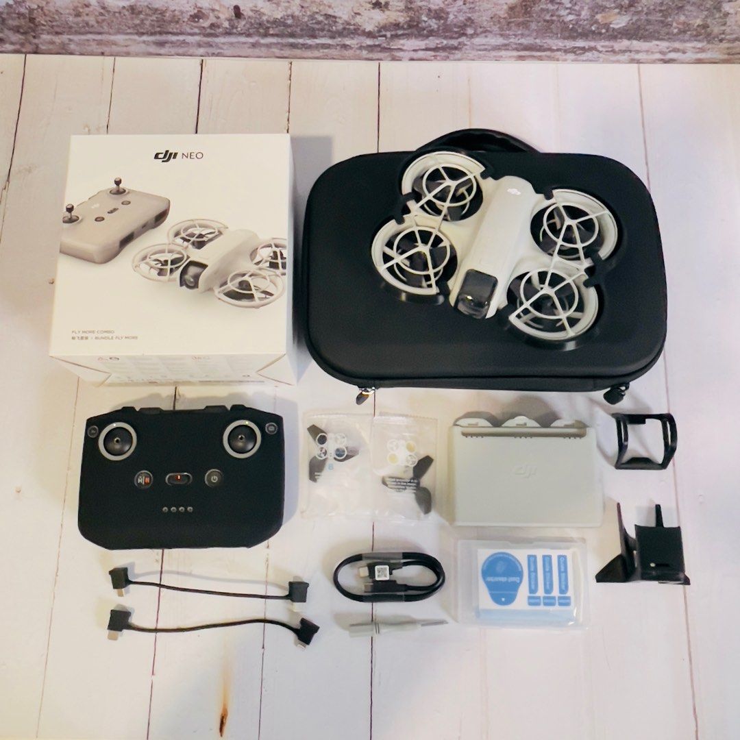 Dji Neo Fullset box with extra warranty until Dec 2025, Photography ...