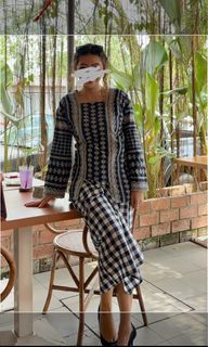 Kebaya Sulam Embroidery Navy Blue S, Women's Fashion, Muslimah Fashion ...