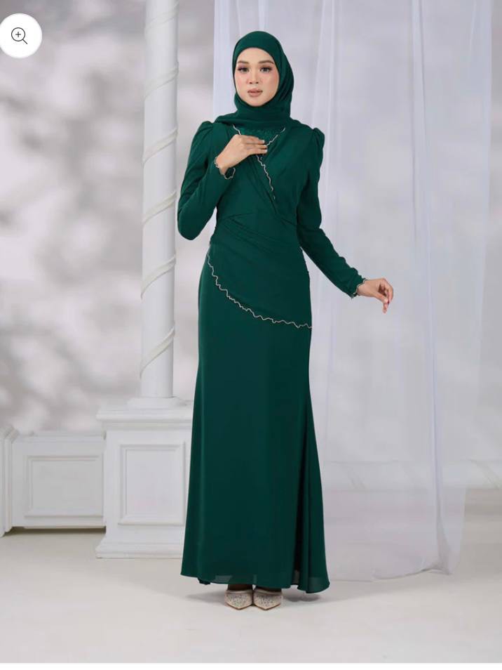 HijabistaHub Tihani Dress Emerald Green, Women's Fashion, Dresses & Sets, Traditional & Ethnic ...