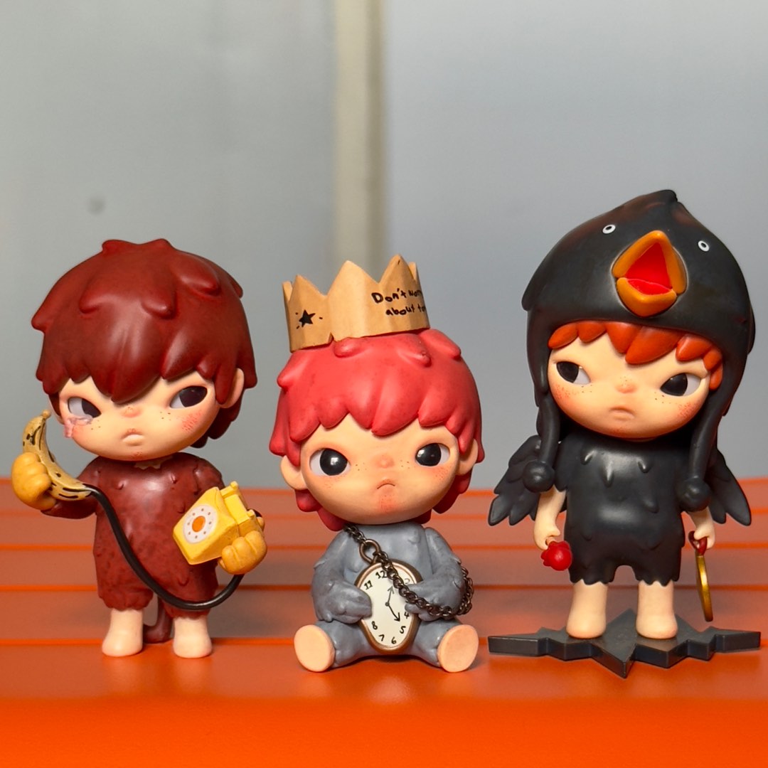 Hirono Raving, Cuckoo, The Crow (600 each), Hobbies & Toys, Toys ...