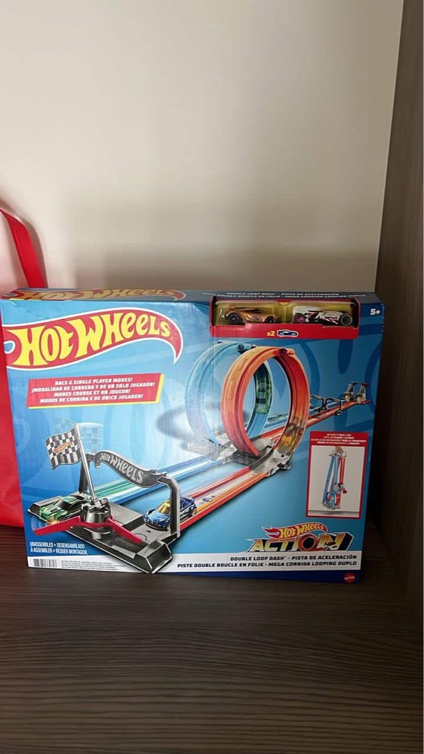 Hot Wheels Action Double Loop Dash GFH85, Hobbies & Toys, Toys & Games ...