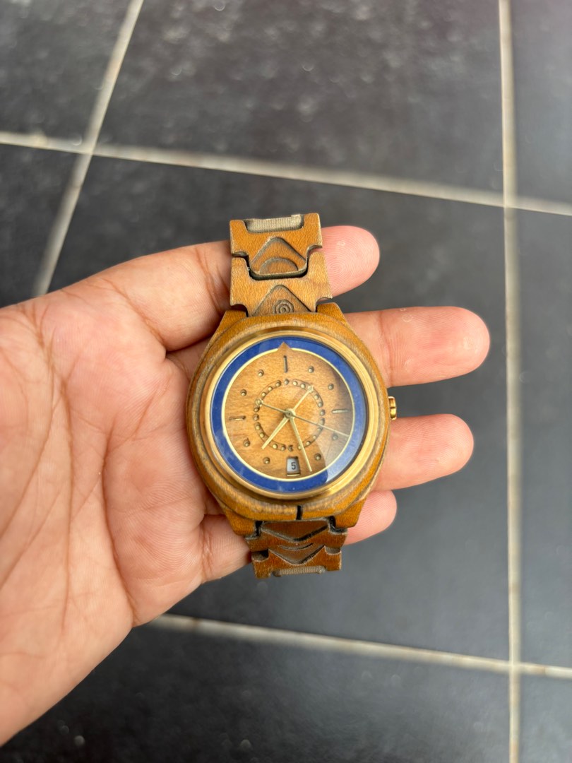 JAM TANGAN MATOA x GARUDA INDONESIA, Fesyen Pria, Jam Tangan di Carousell