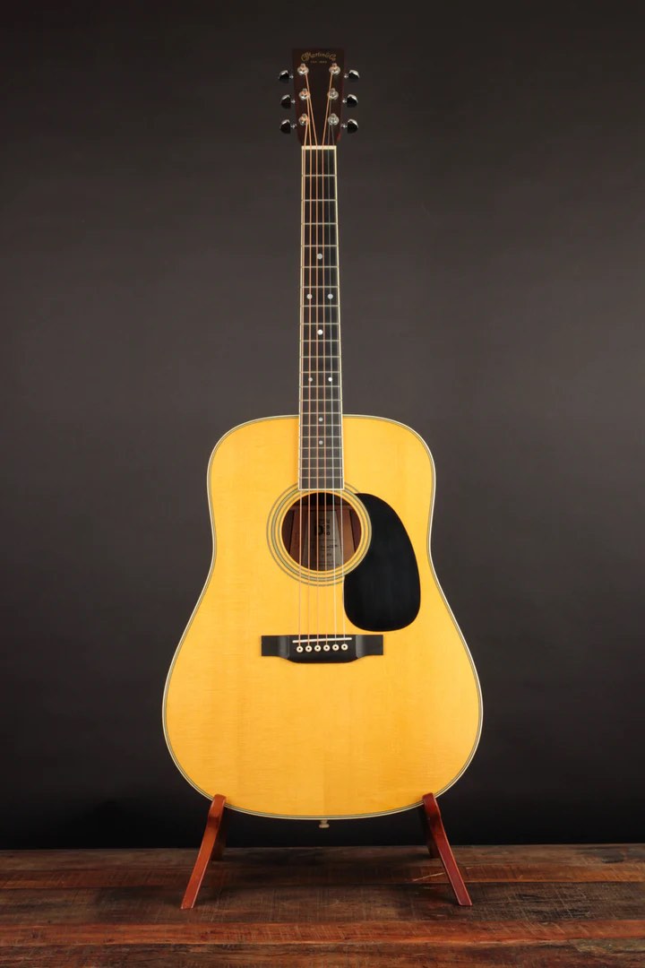 Martin D35 Brazilian 50th Anniversary, Hobbies & Toys, Music & Media ...
