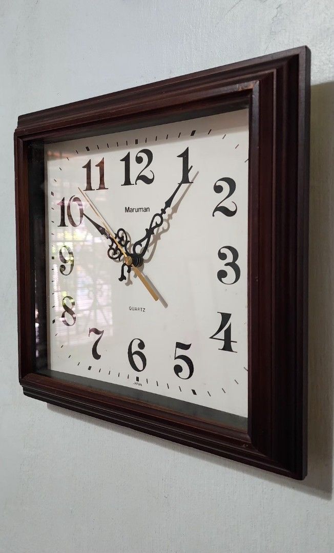 Maruman wooden wall clock, Hobbies & Toys, Collectibles & Memorabilia ...