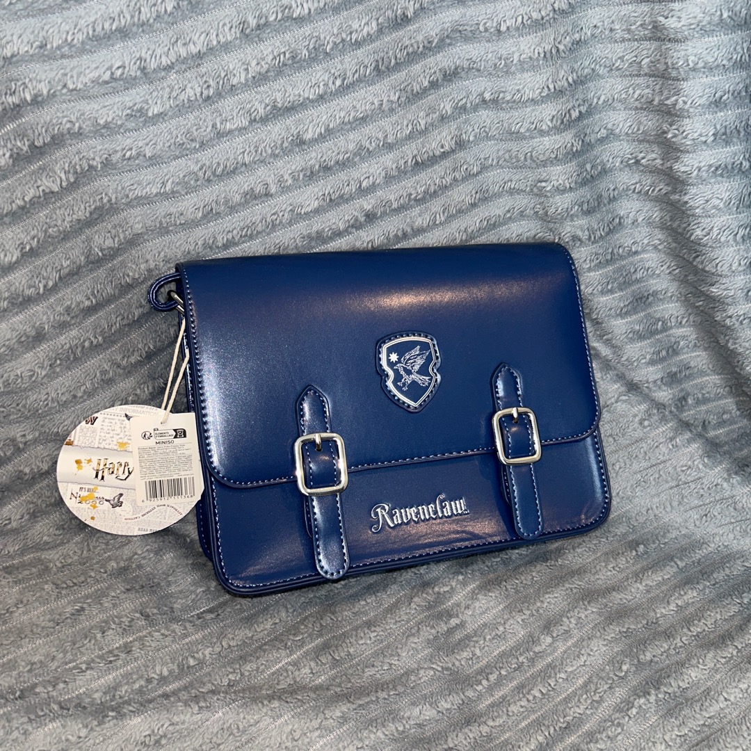 new HARRY POTTER RAVENCLAW miniso bag sling, Fesyen Wanita, Tas ...