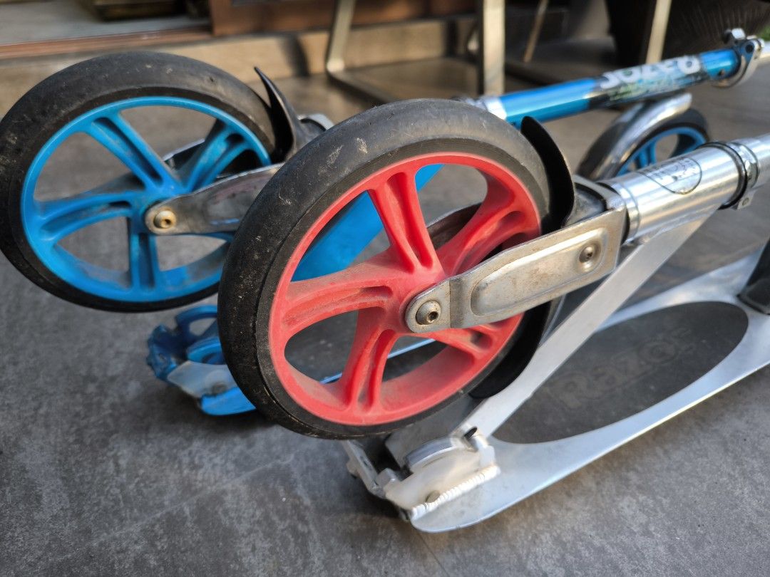 Original Razor A5 Lux Kick Scooter Foldable for Kids and Adults riders ...