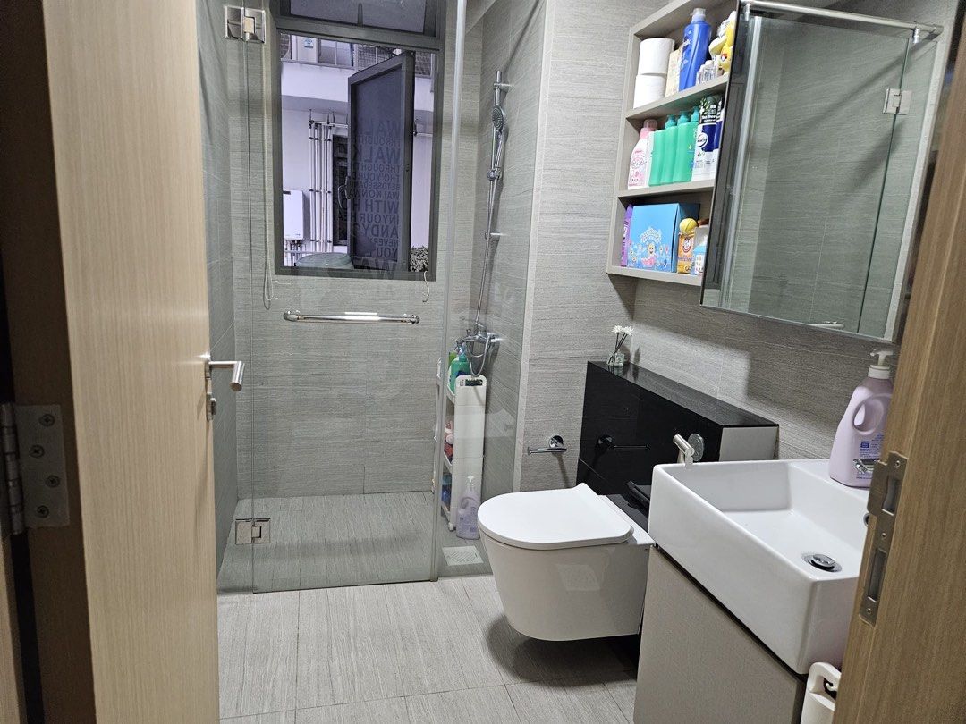 Parc Life Condo Sembawang Whole Unit Rental Master room common bedroom ...