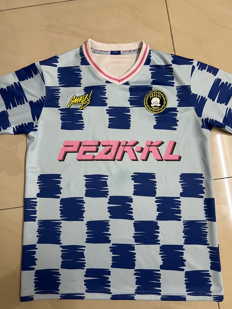 Peak Kl x Gawky, Men's Fashion, Activewear on Carousell