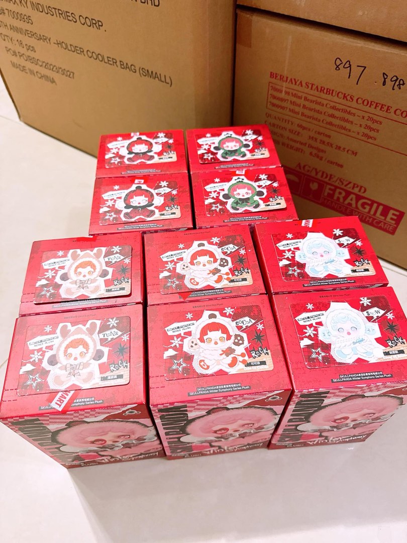 Popmart Skull panda Winter Symphony Series Plush, Hobbies & Toys ...