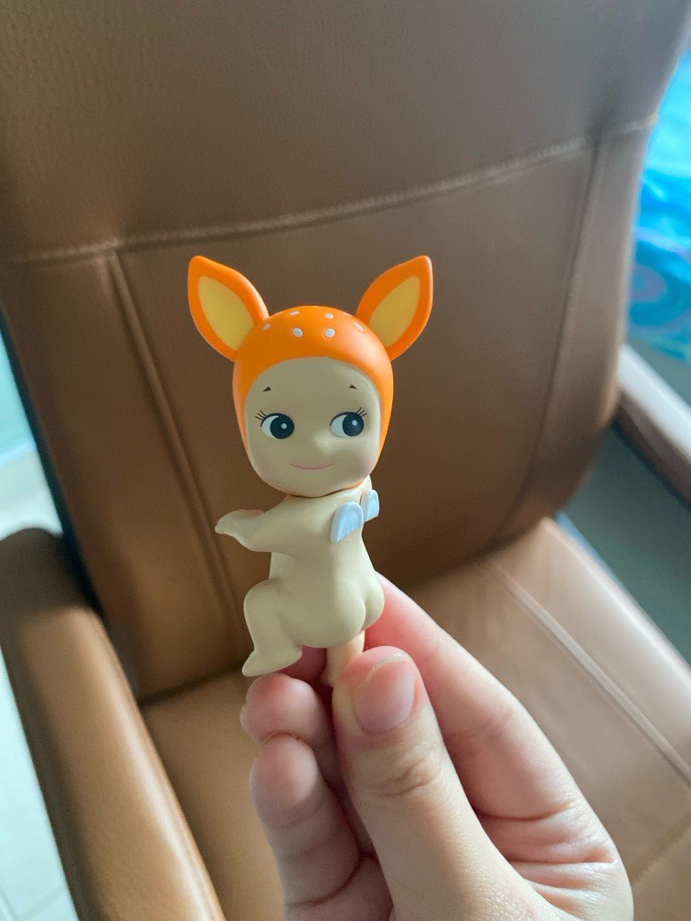 Sonny Angel Looking Back Fawn Hipper, Hobbies & Toys, Toys & Games on ...