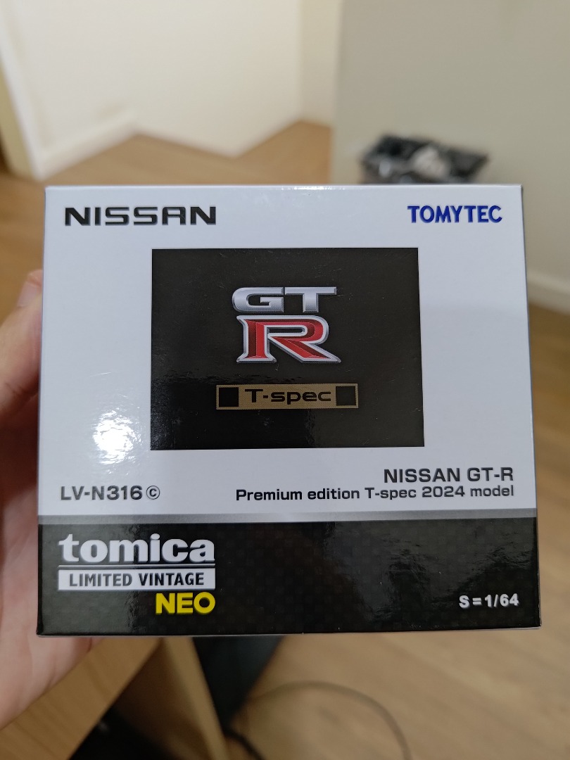 Tomytec TLVN Nissan GT-R Premium Edition T-Spec (White) [LV-N316c ...