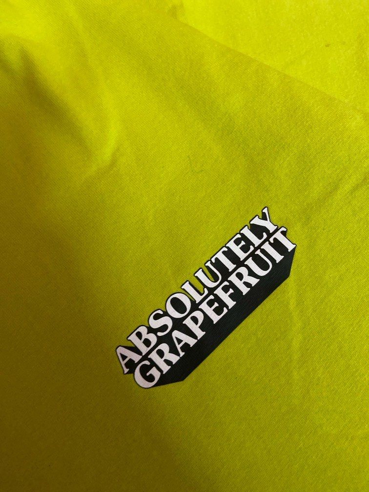 uniqlo x alex olsen, Men's Fashion, Activewear on Carousell