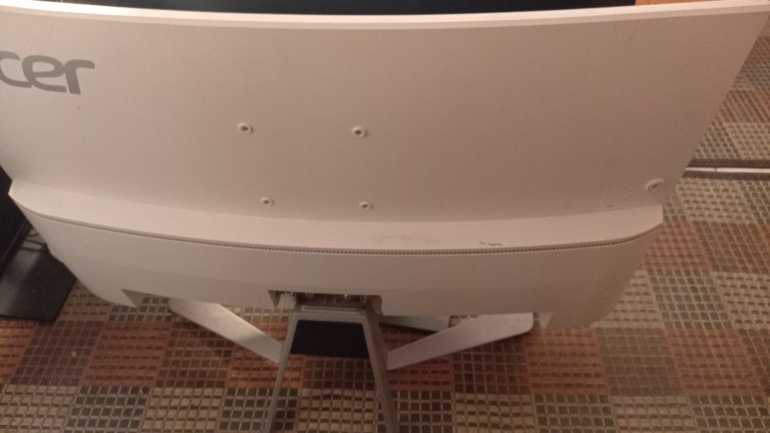 5 Faulty PC Monitor (Screen Crack), Computers & Tech, Parts ...