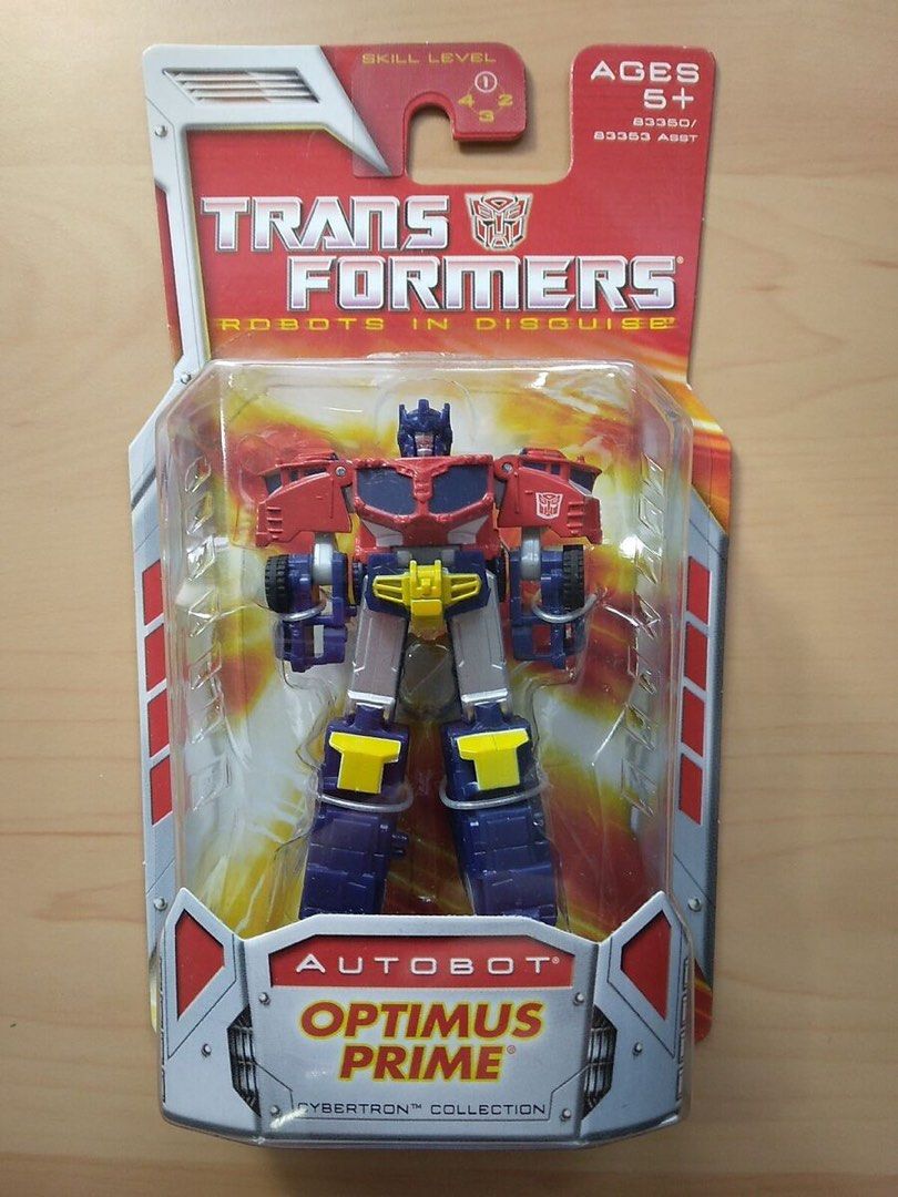 Autobot optimus prime transformers robots in disguise cybertron ...