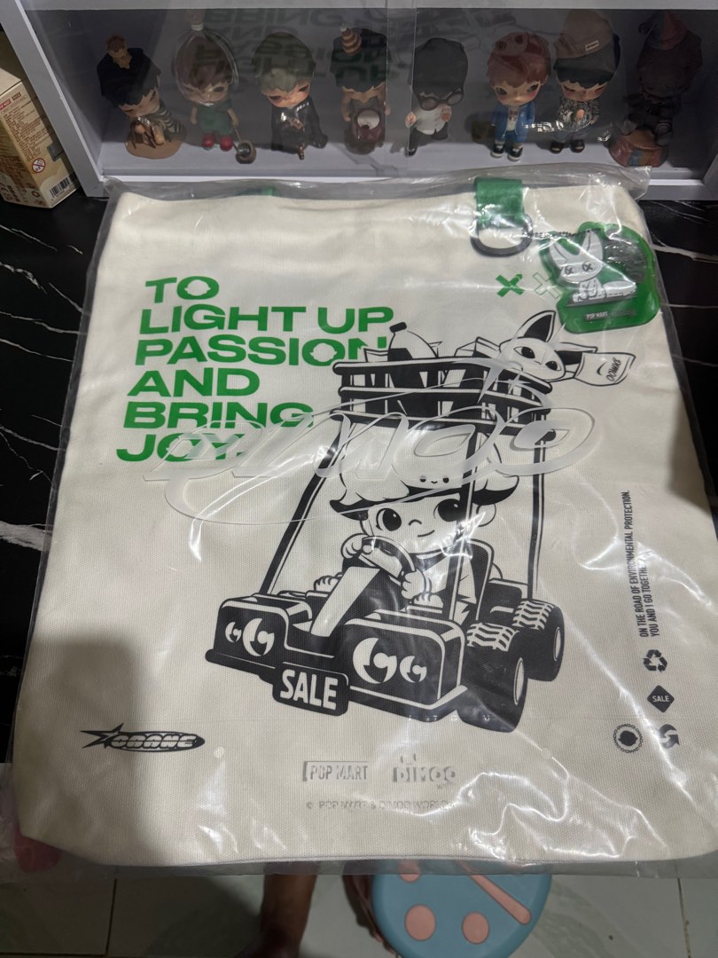 Brandnew Dimoo tote bag - popmart, Women's Fashion, Bags & Wallets ...