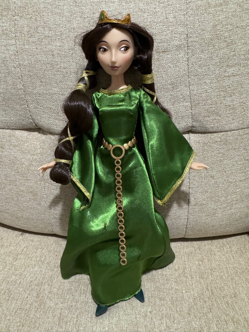 Disney Store Queen Elinor doll ON HAND, Hobbies & Toys, Toys & Games on ...