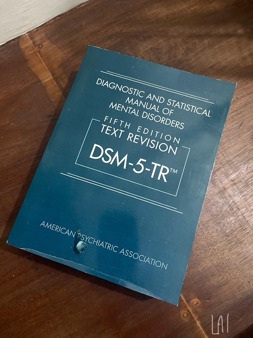 DSM-5 TR, Hobbies & Toys, Books & Magazines, Textbooks on Carousell