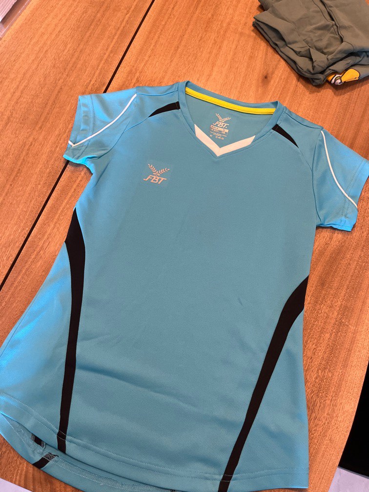 FBT shirt, Women's Fashion, Activewear on Carousell