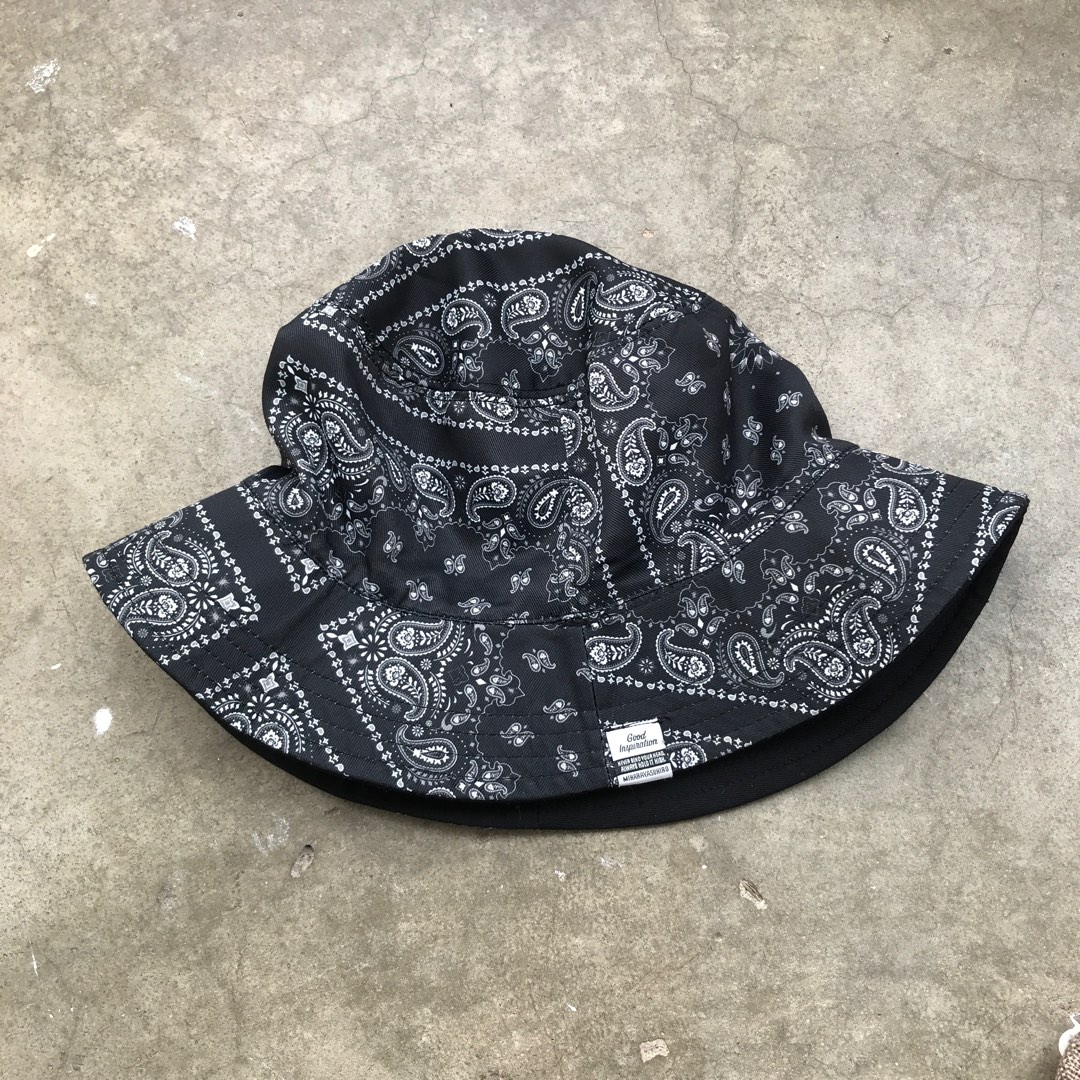 Gu x Miharayasuhiro reversible bucket hat, Men's Fashion, Watches ...