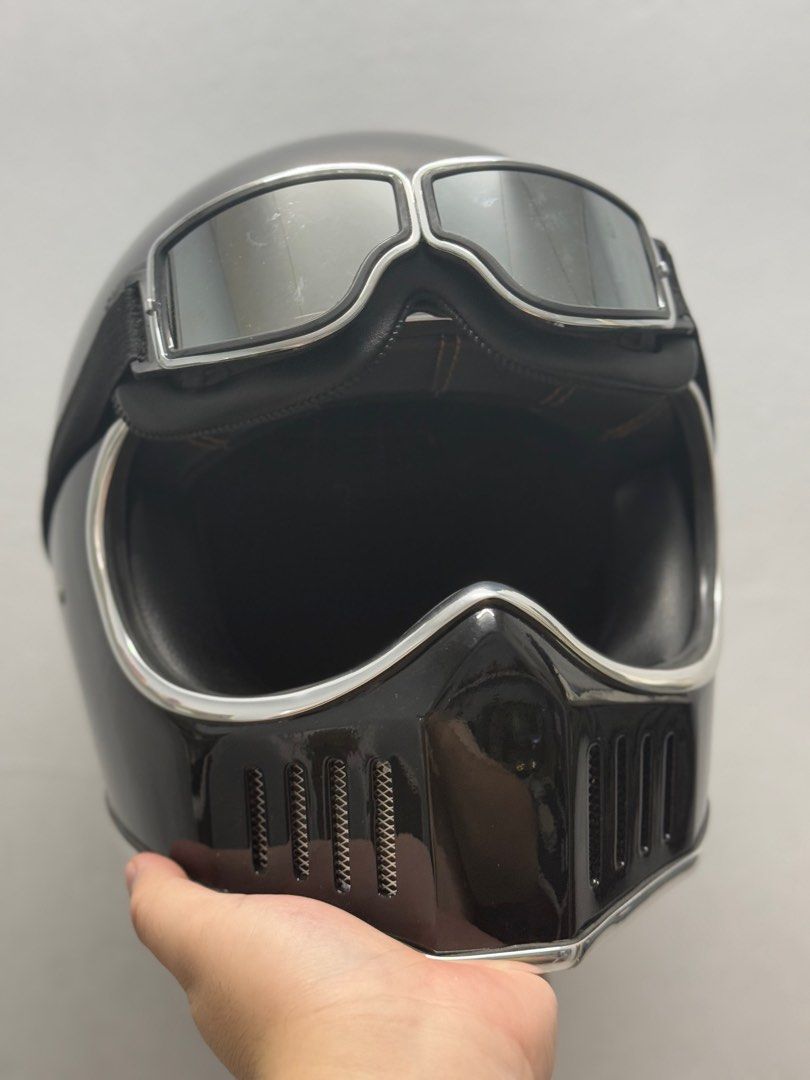 Helmet cafe racer, Motorbikes on Carousell