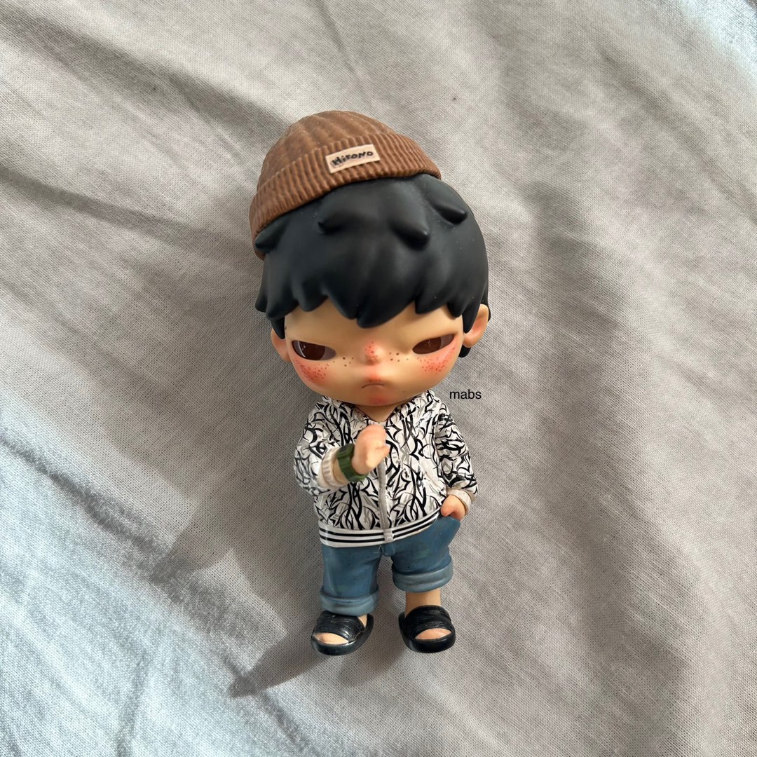 Hirono Alienegra Pop Mart, Hobbies & Toys, Toys & Games on Carousell