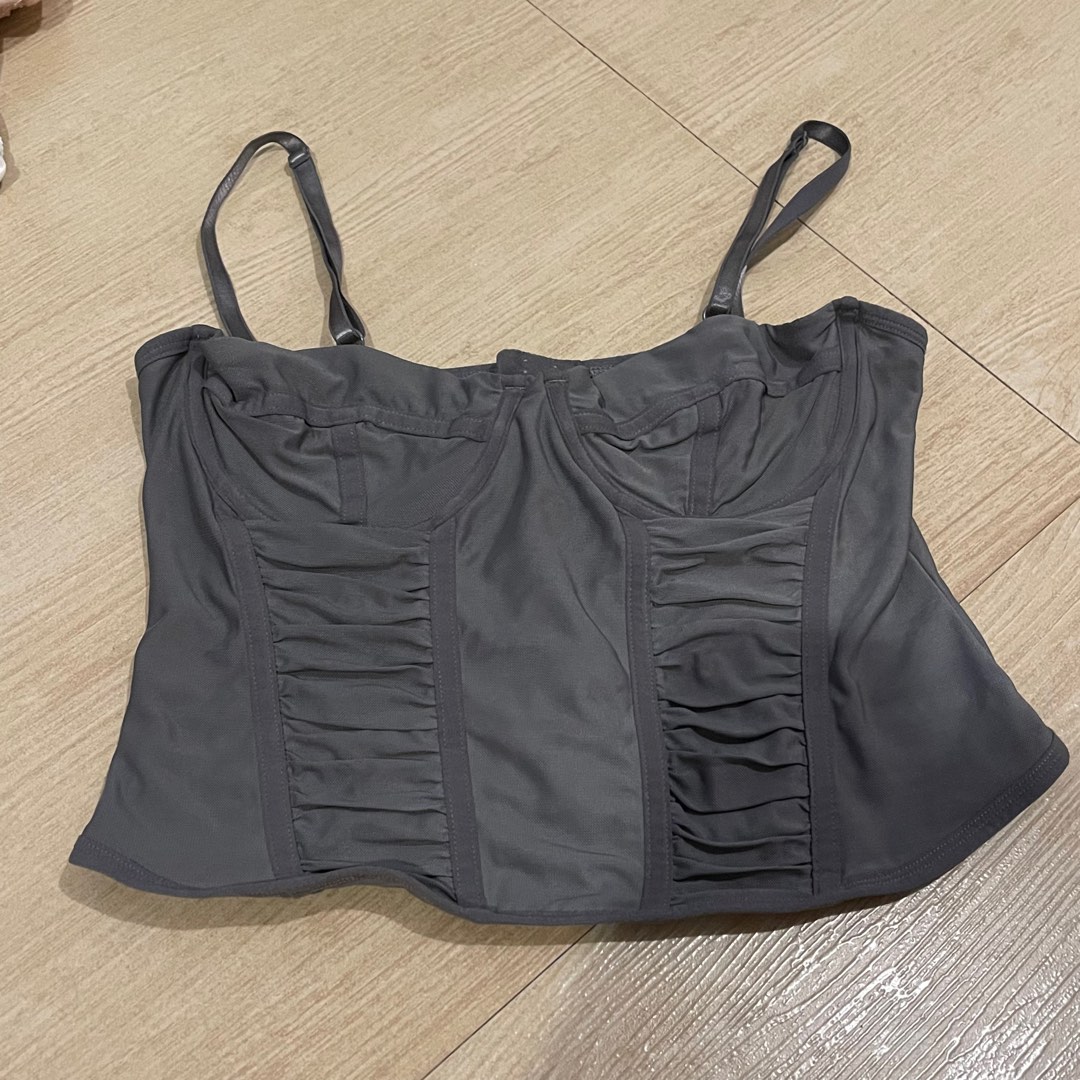 H&M corset top, Women's Fashion, Tops, Blouses on Carousell