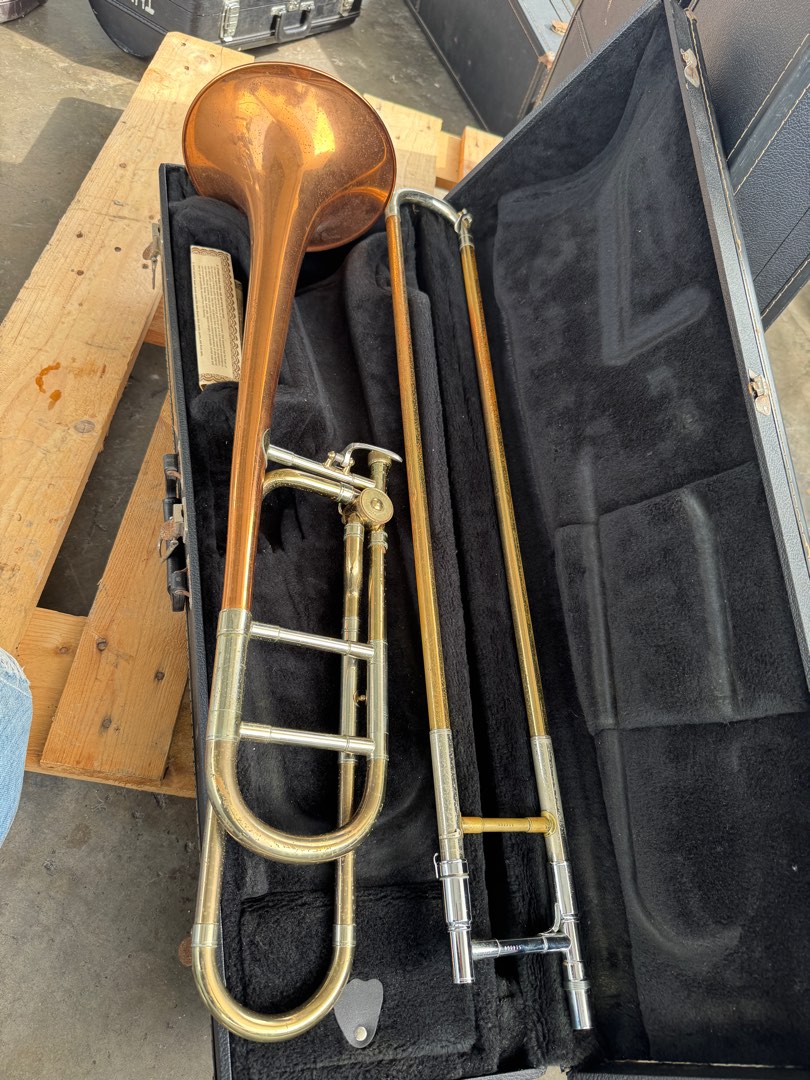 OLDS NR25 trombone, Hobbies & Toys, Music & Media, Musical Instruments ...