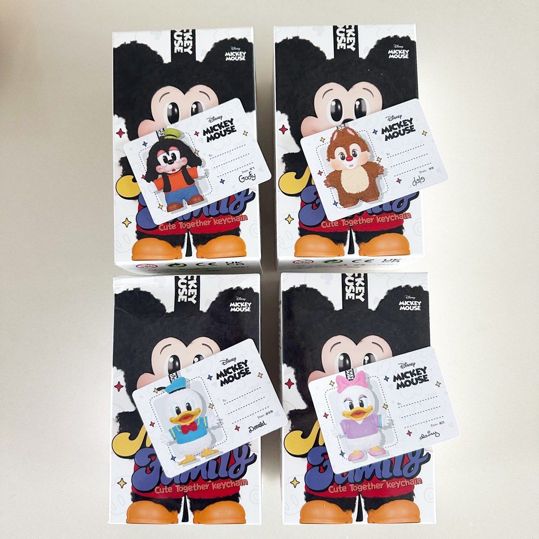 Popmart Mickey Family Cute Together Keychain Series / Donald / Daisy ...