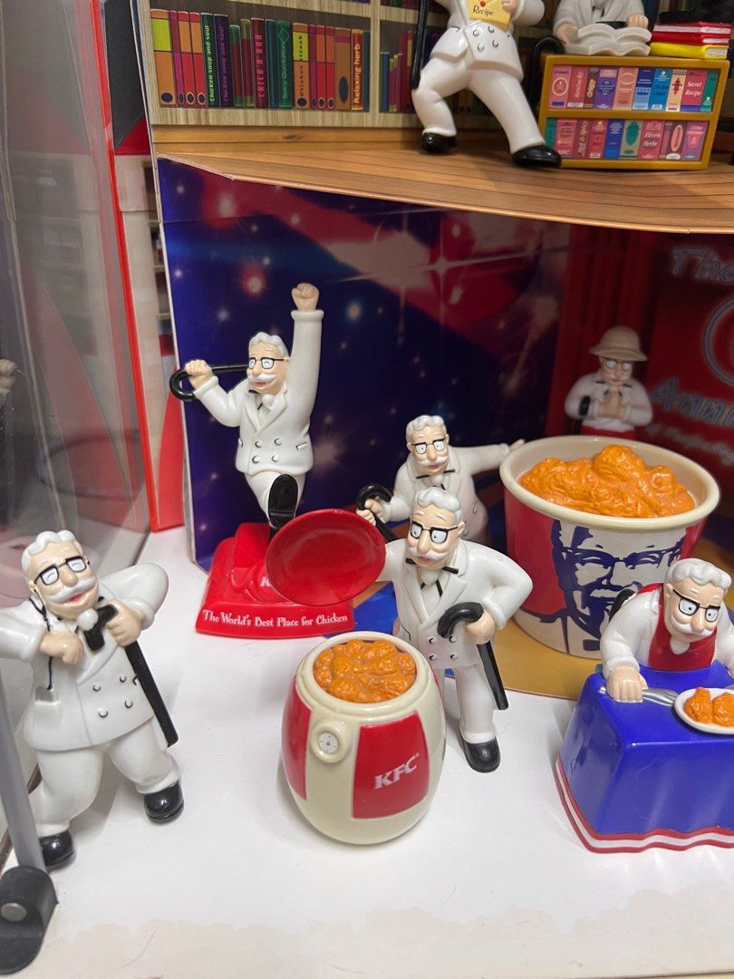 Rare 60th Anniversary KFC Colonel Sanders Figure Set, Hobbies & Toys ...