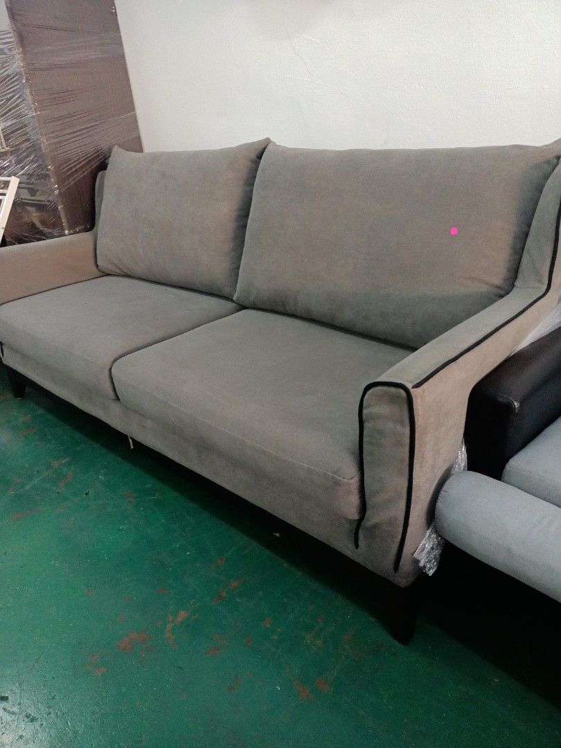 SOFA BESAR 2 SEATER, Furniture & Home Living, Furniture, Sofas on Carousell