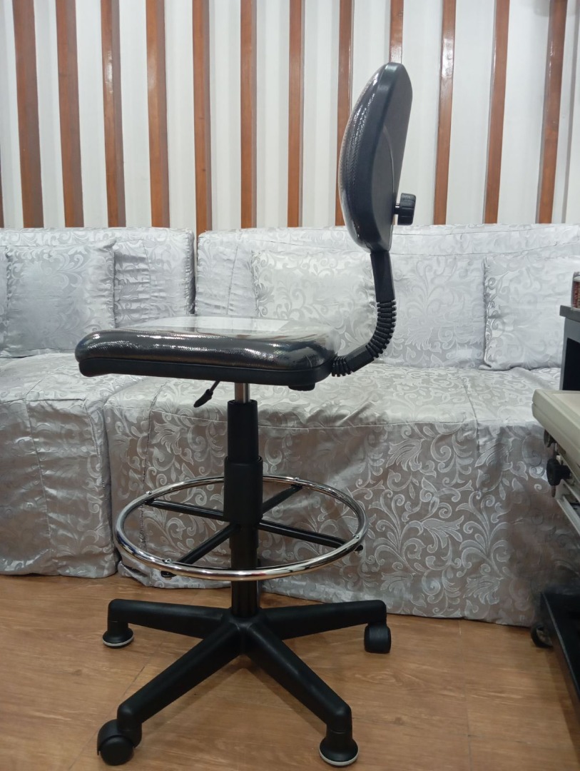 TELLER CHAIR / OFFICE FURNITURE / OFFICE PARTITION, Furniture & Home ...