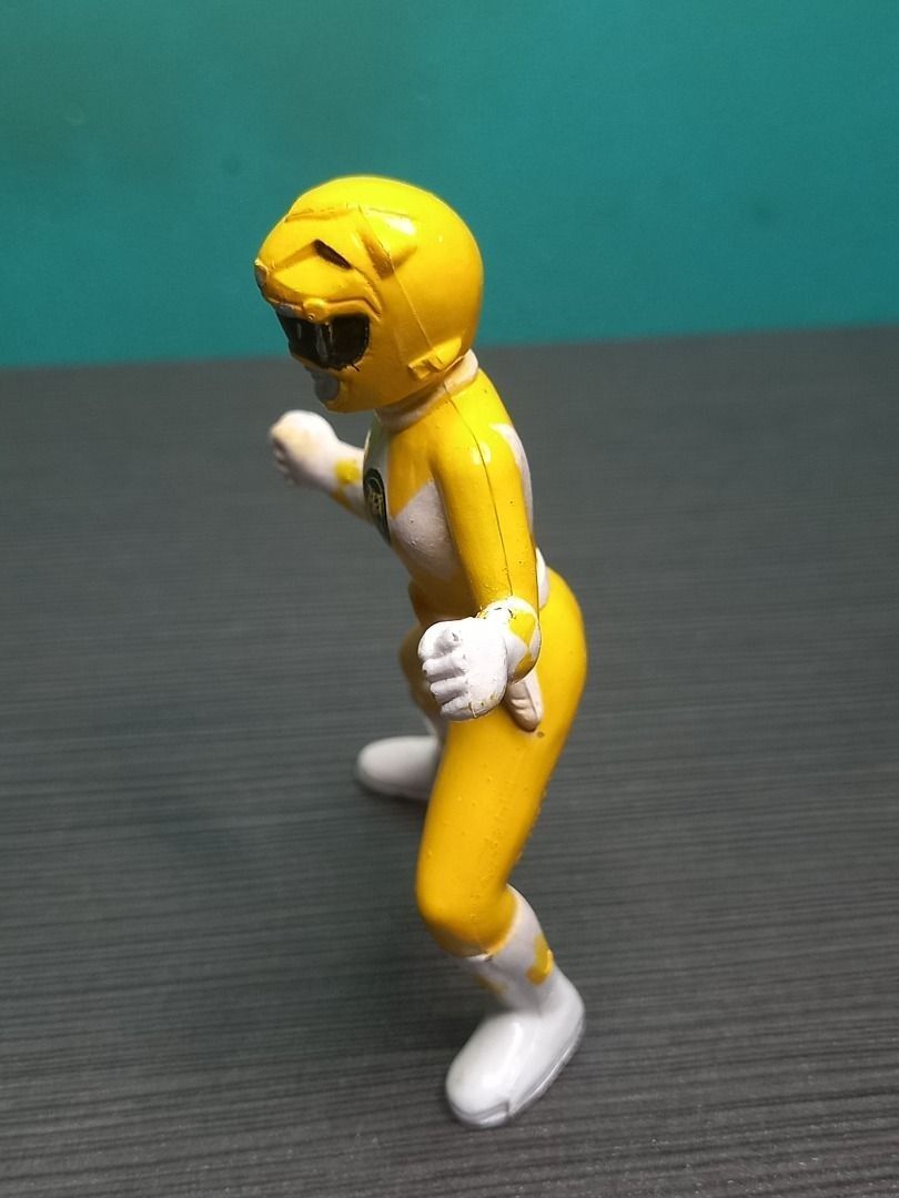 Vintage 1994 Saban Power Rangers Yellow Ranger Action Figure 3 ...