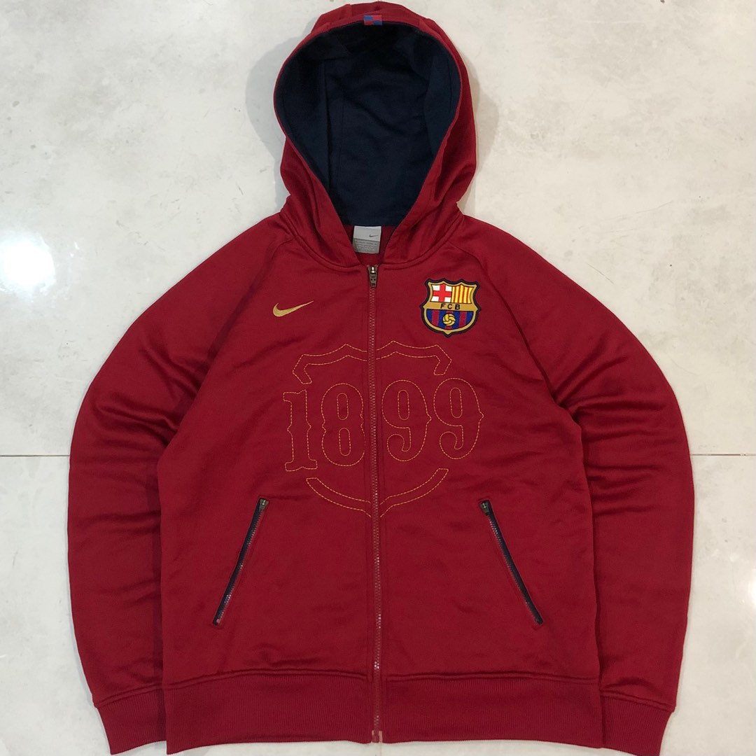 Vintage nike fcb jacket, Men's Fashion, Coats, Jackets and Outerwear on ...
