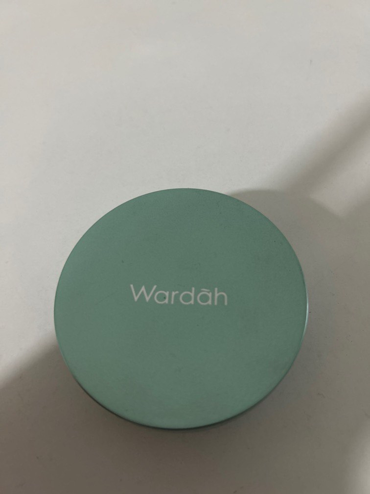 Wardah Powder Foundation, Beauty & Personal Care, Face, Makeup on Carousell