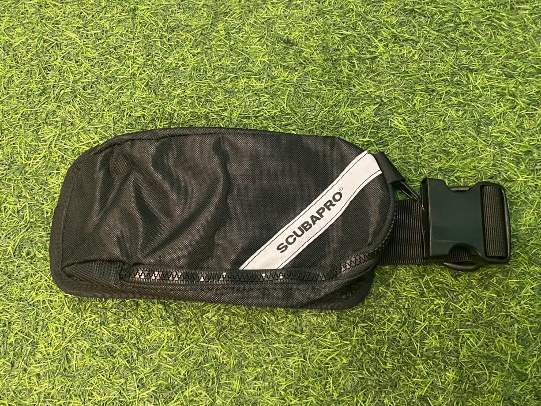 全新 SCUBAPRO 快卸 配重袋 X-Force X-Black T-Force T-Black Sport 適用, 體育器材, 其他運動 ...