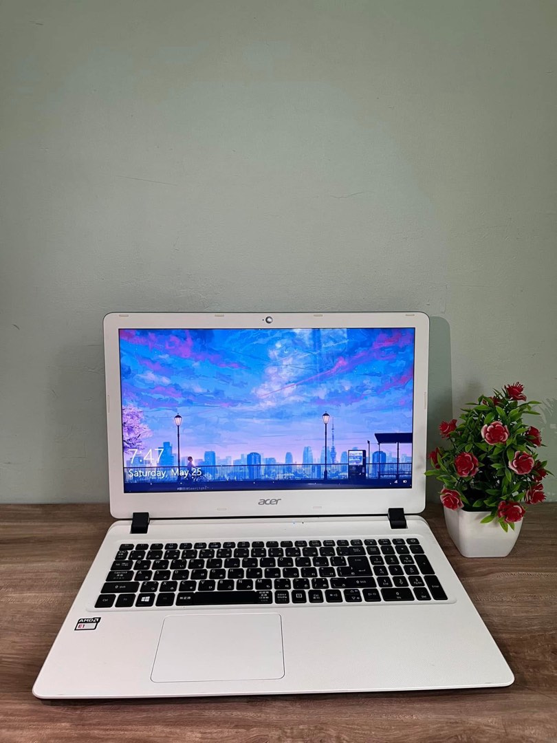 Acer slim type, Computers & Tech, Laptops & Notebooks on Carousell