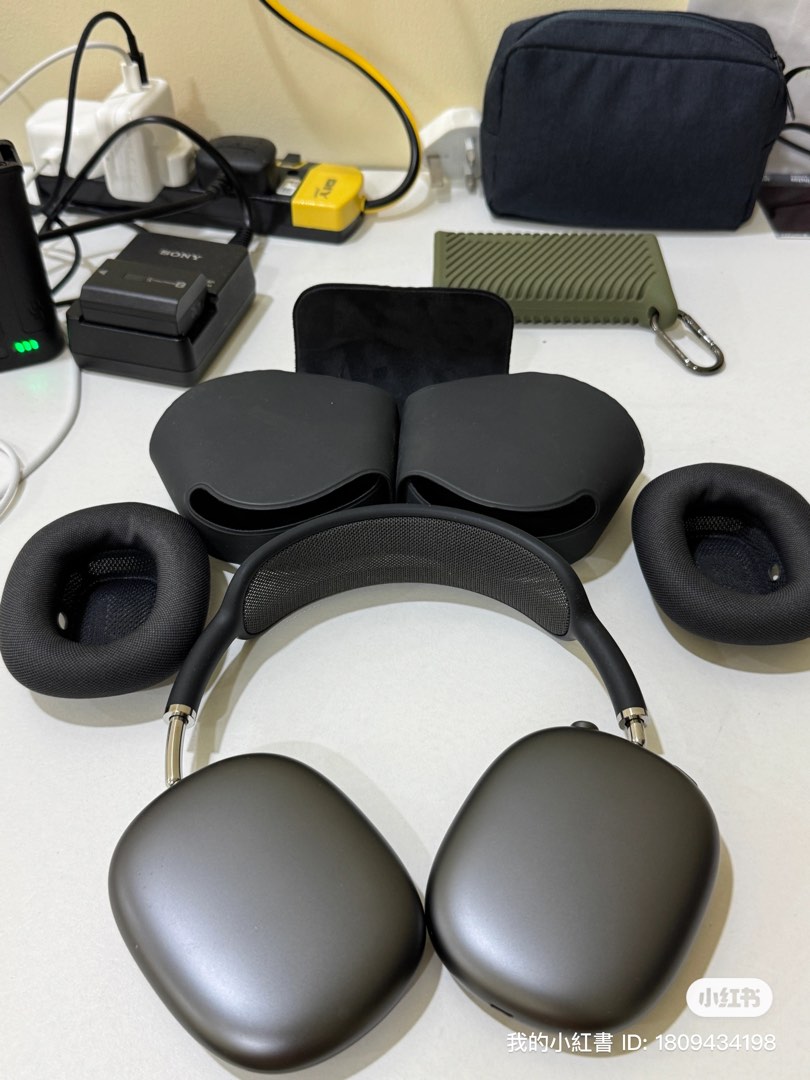 AirPods Max(First Generation), Audio, Earphones on Carousell