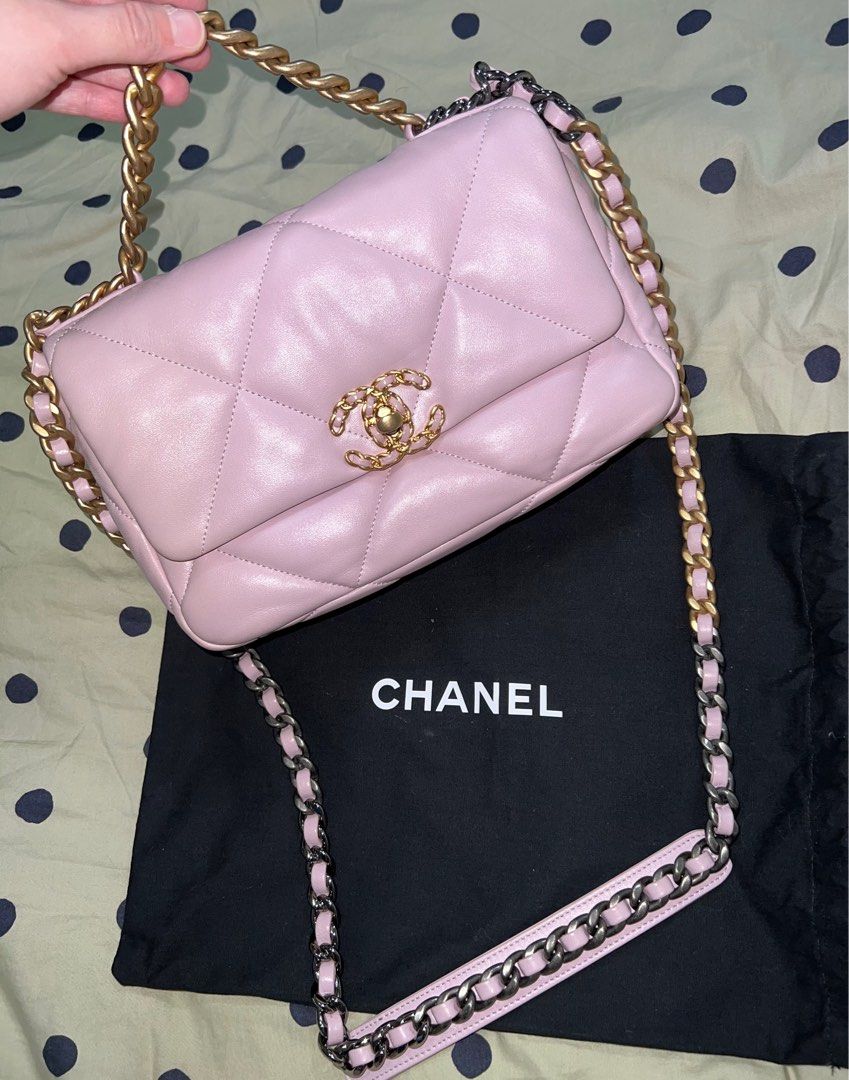 Authentic Chanel 19 C19 Small Pink Leather Single Flap Shoulder Bag in ...