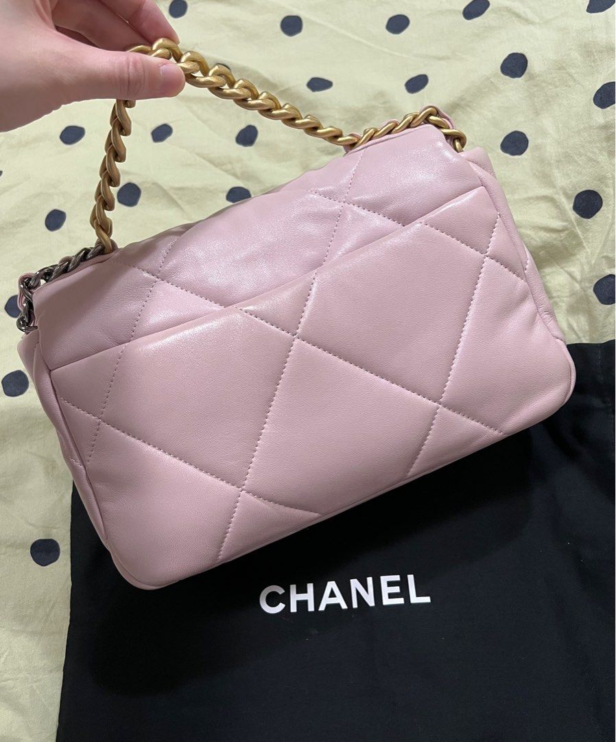 Authentic Chanel 19 C19 Small Pink Leather Single Flap Shoulder Bag in ...