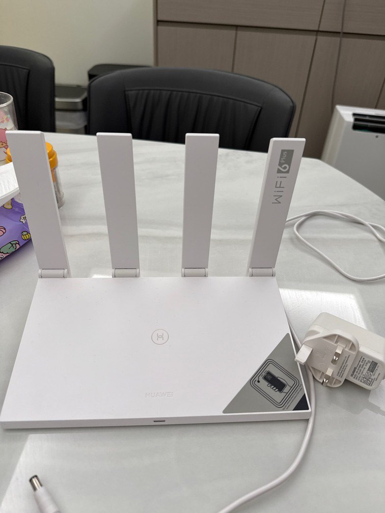 華為AX3 Pro WiFi 6 mesh router 有三部白色, 電腦＆科技, 電腦周邊及配件, Wifi及上網相關產品 - Carousell