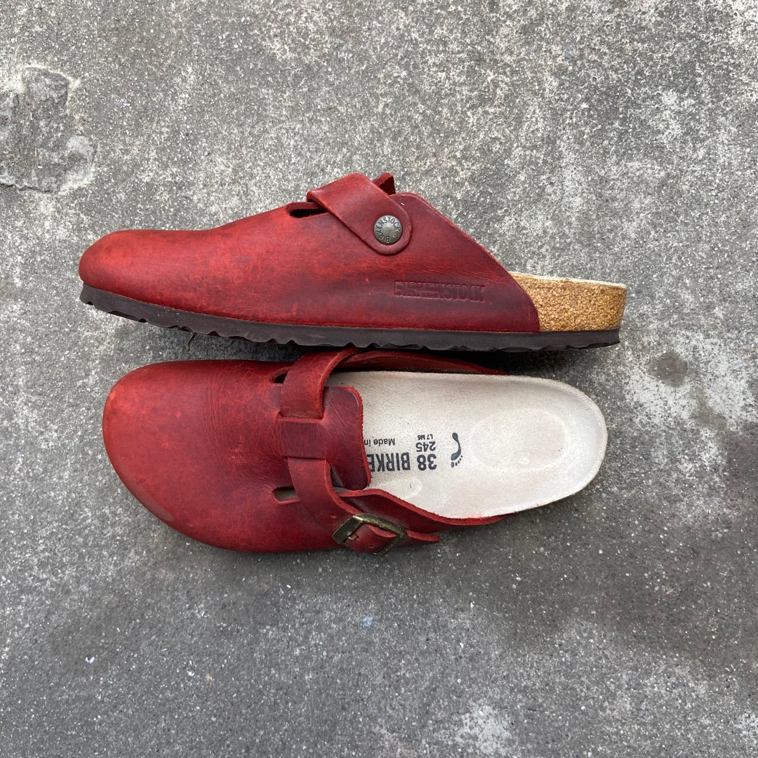 Birkenstock Boston Clogs Oiled Leather Wine Red, Men's Fashion, Footwear, Slippers & Slides on ...