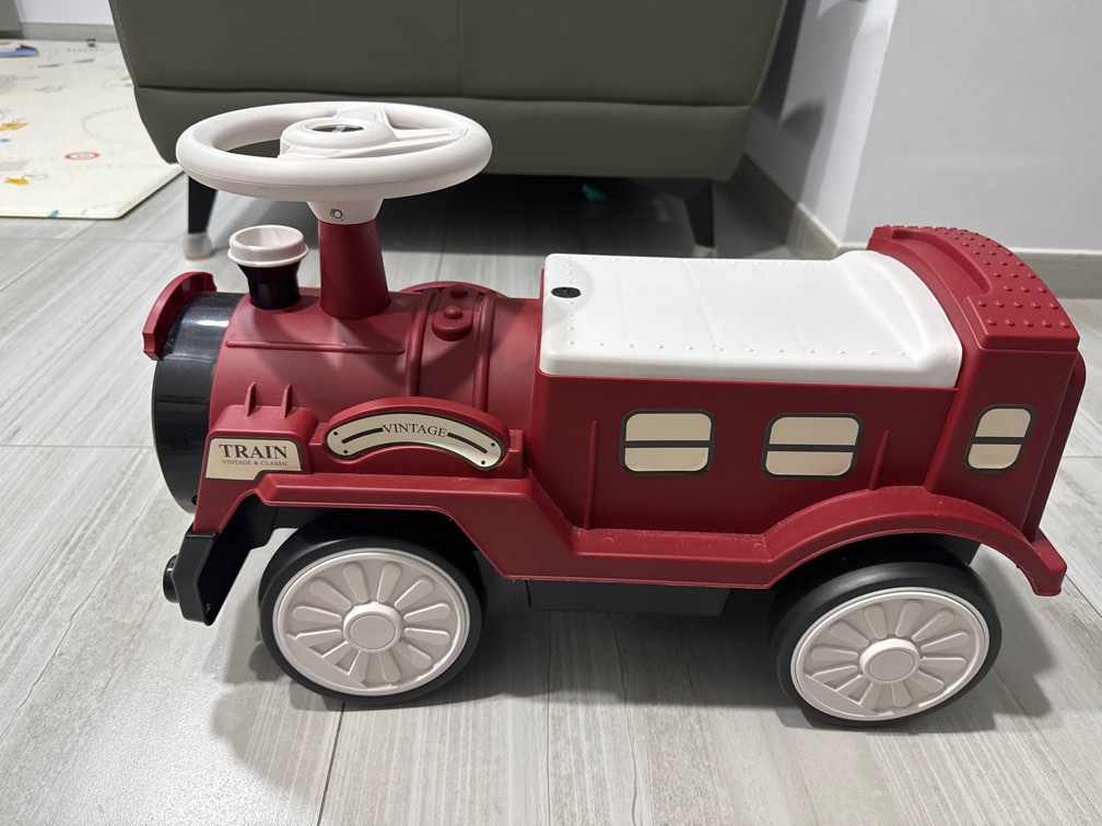 Cartoon Little Train Children's Scooter Silent Wheel Yo-yo Car PP ...