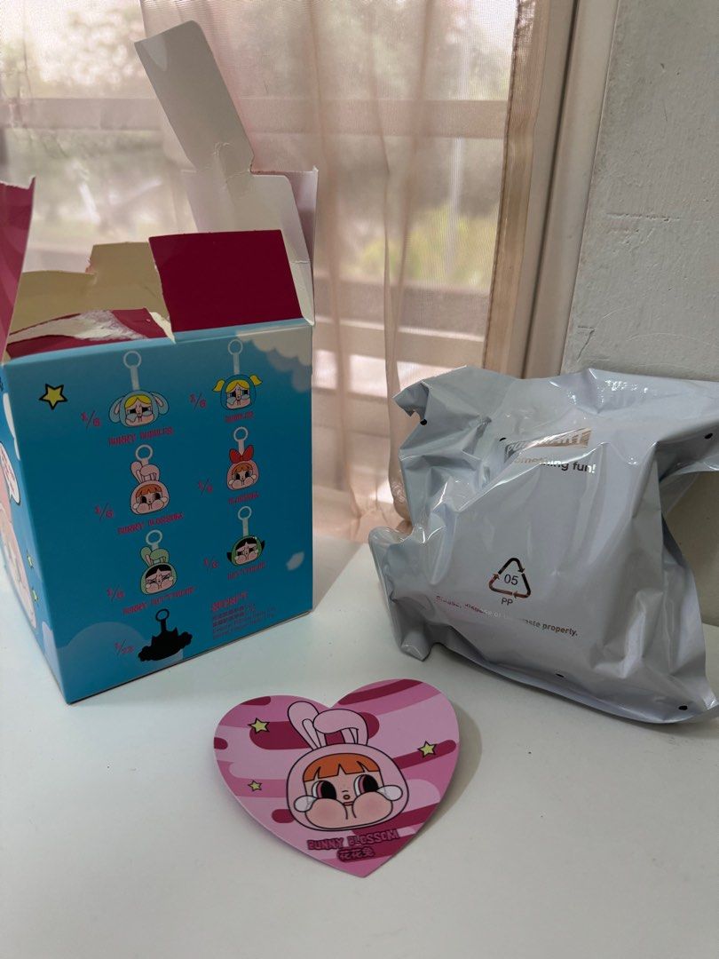 Cry Baby Bunny Blossom Powerpuff Girl (Original Pop Mart), Hobbies ...