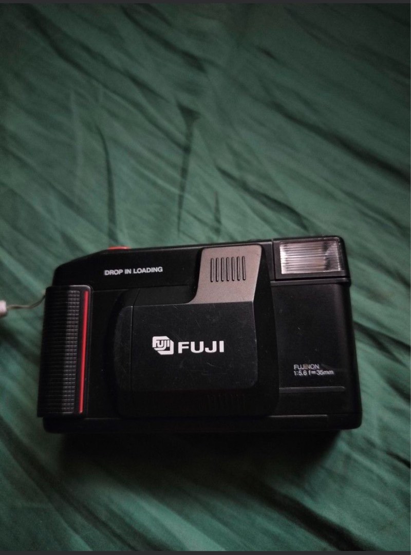DEFFECTIVE FUJI DL - 10, Photography, Cameras on Carousell