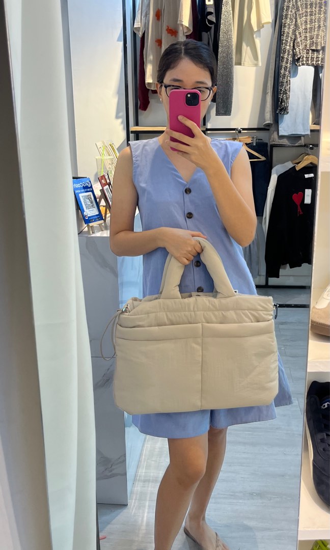 GU big puff bag, Women's Fashion, Bags & Wallets, Cross-body Bags on ...