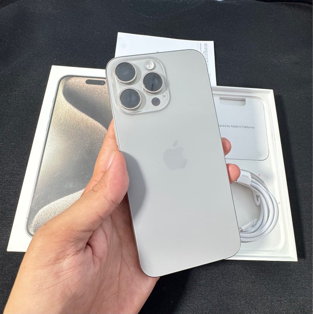 Iphone 15 Promax 256 Gb (Garansi Ibox 17 April 2025, HB 95%), Telepon ...