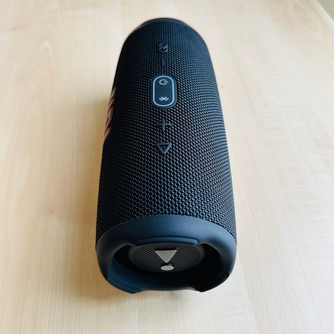JBL CHARGE 5 Bluetooth Speaker with Power Bank, Audio, Soundbars ...