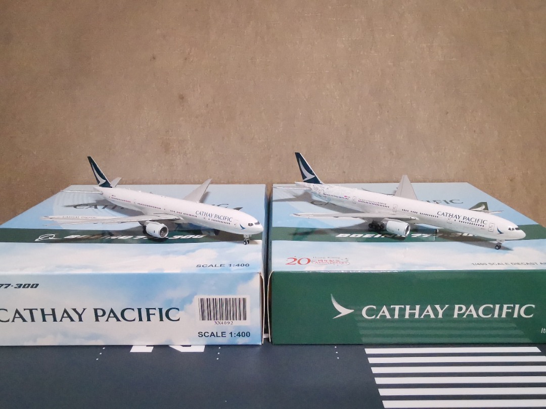 JC Wings 1:400 Cathay Pacific 國泰航空 B777-300 x 2 飛機模型, 興趣及遊戲, 玩具 & 遊戲類 ...