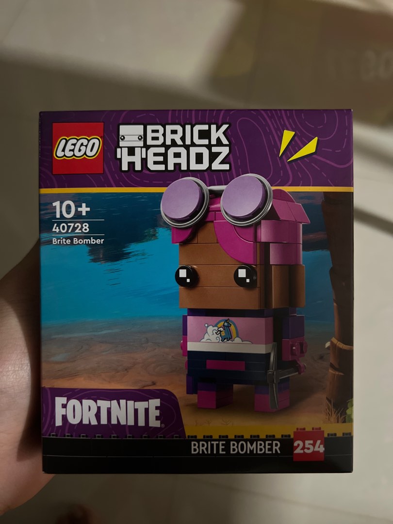 LEGO Brite Bomber BrickHeadz (40728), Hobbies & Toys, Toys & Games on ...